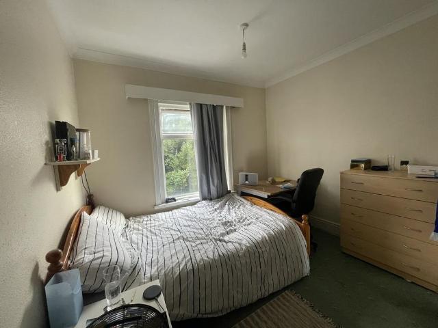 4 bedroom house to rent