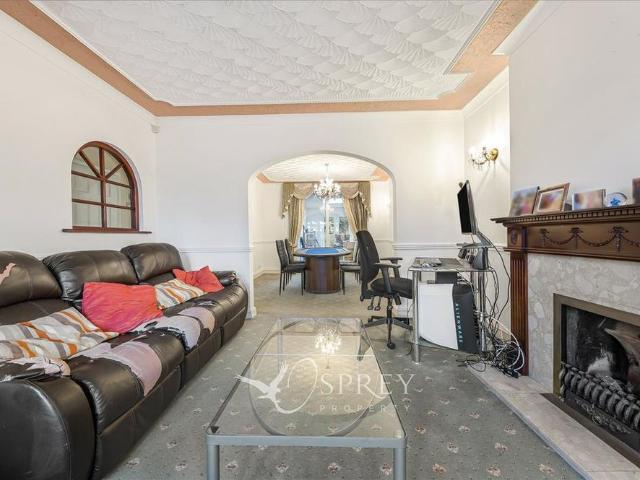 4 bedroom house to rent