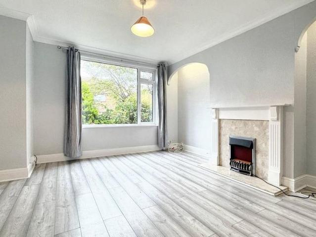 4 bedroom house to rent