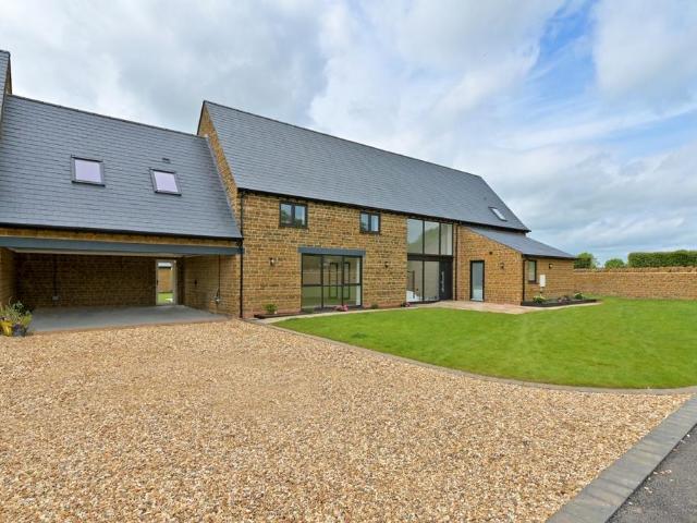 4 bedroom house to rent