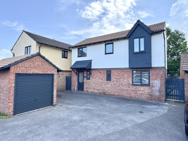 4 bedroom house to rent