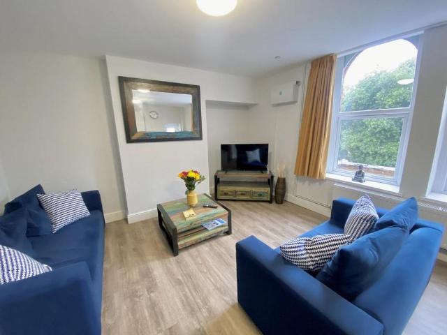 4 bedroom house to rent