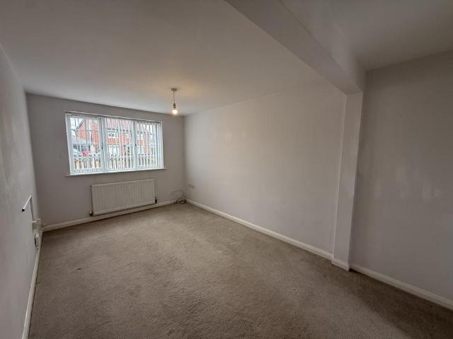 4 bedroom house to rent