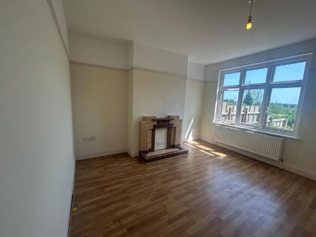 4 bedroom house to rent