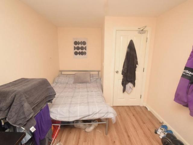 4 bedroom house to rent