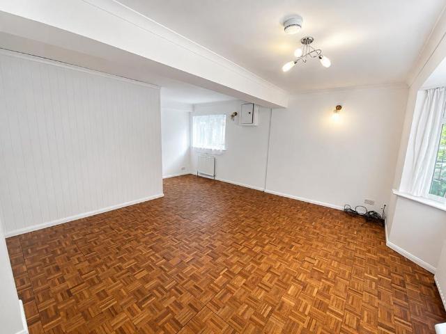 4 bedroom house to rent