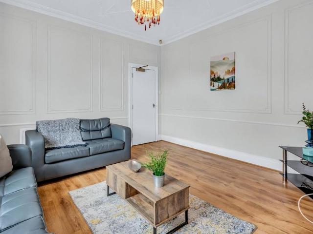 4 bedroom house to rent