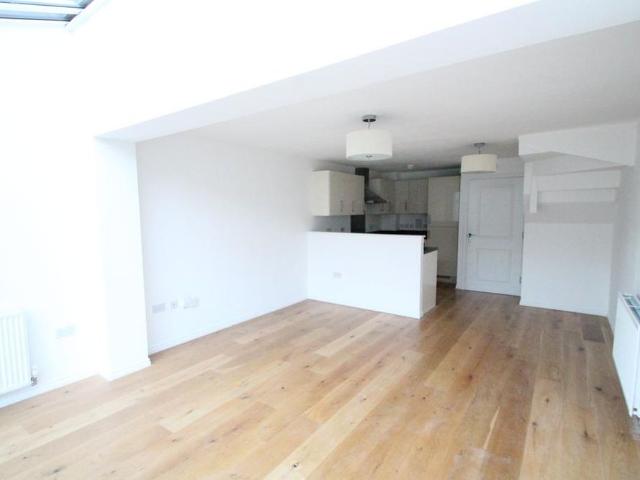 4 bedroom house to rent