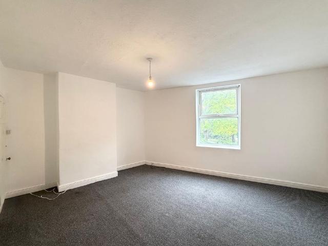 4 bedroom house to rent