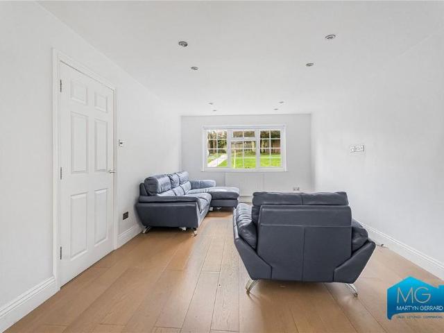 4 bedroom house to rent
