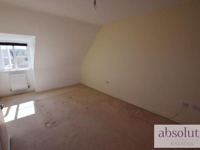 4 bedroom house to rent
