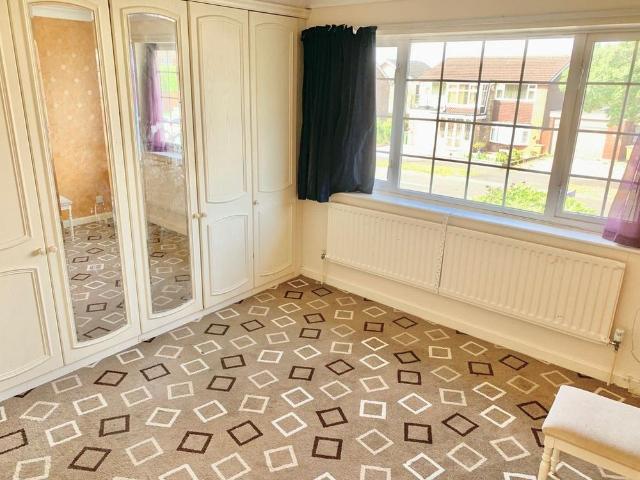 4 bedroom house to rent