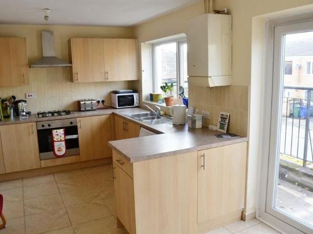 4 bedroom house to rent