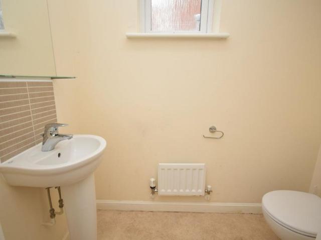 4 bedroom house to rent