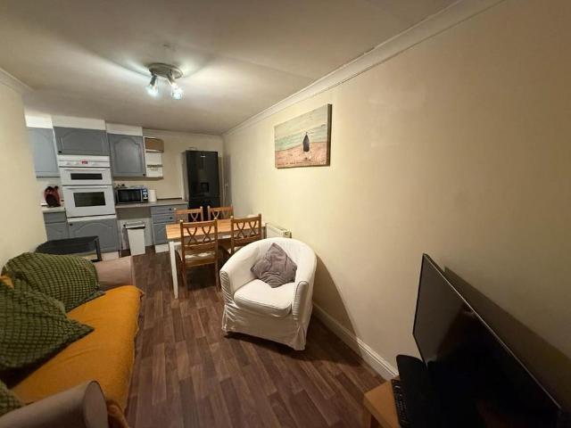 4 bedroom house to rent