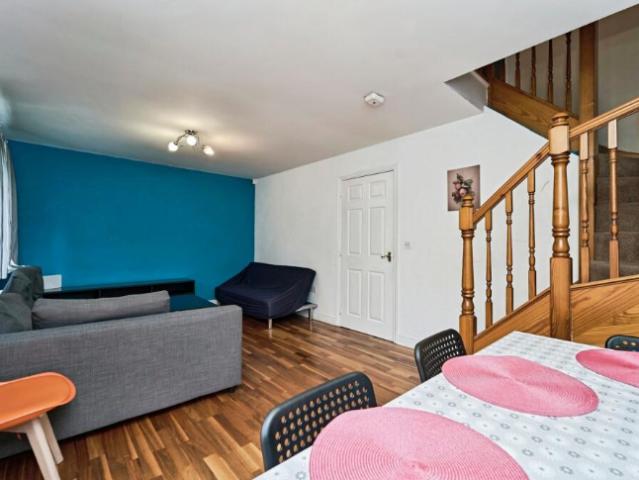 4 bedroom house to rent