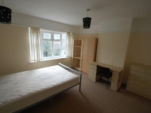 4 bedroom house to rent