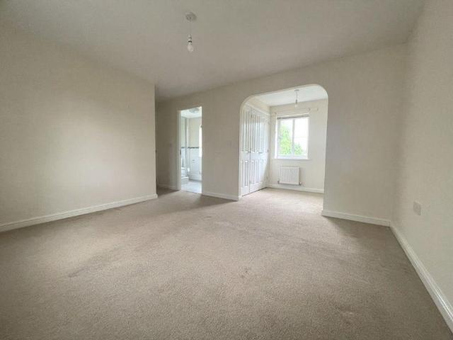 4 bedroom house to rent