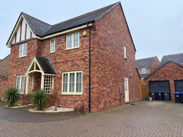 4 bedroom house to rent