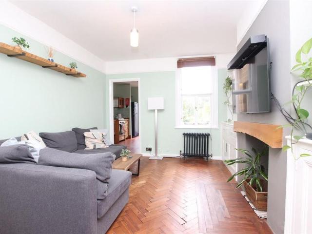 4 bedroom house to rent