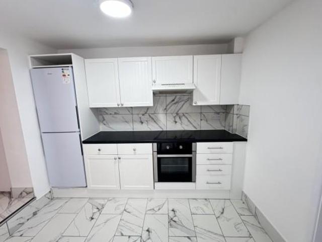 4 bedroom house to rent