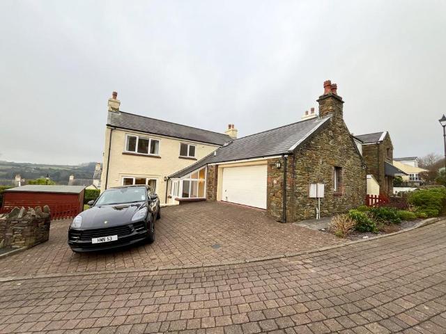 4 bedroom house to rent