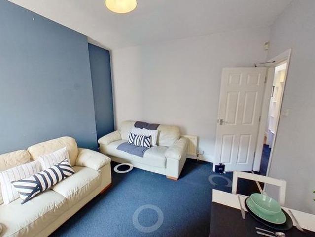 4 bedroom house to rent