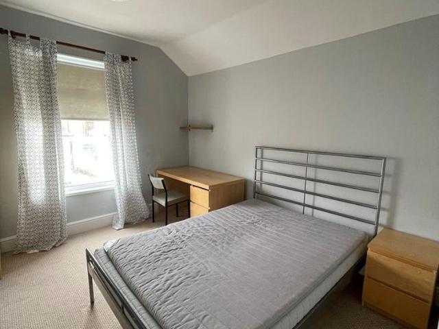 4 bedroom house to rent