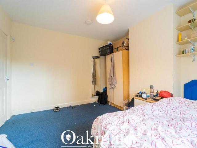 4 bedroom house to rent