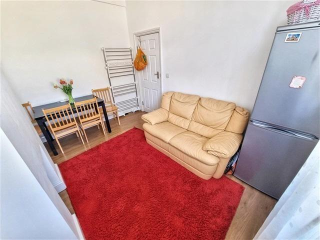 4 bedroom house to rent