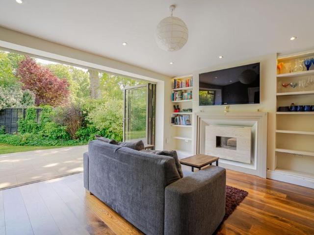 4 bedroom house to rent