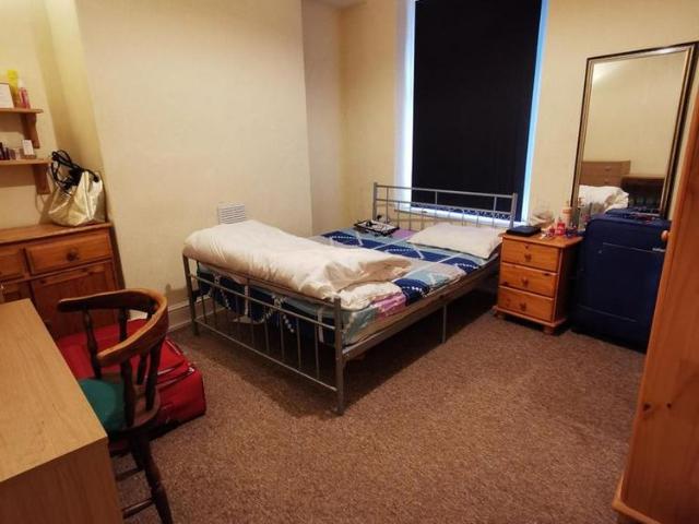 4 bedroom house to rent