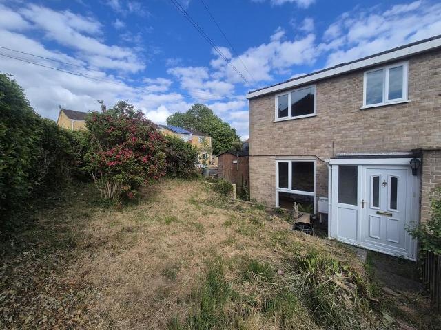 4 bedroom house to rent