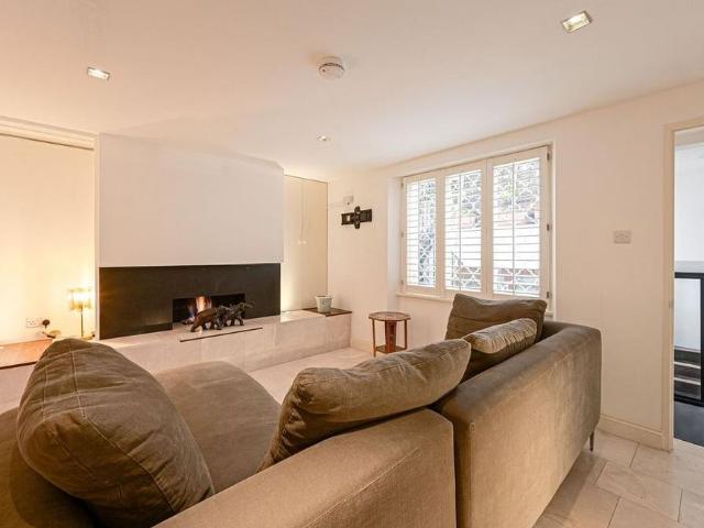 4 bedroom house to rent