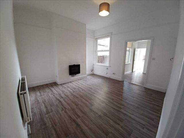 4 bedroom house to rent