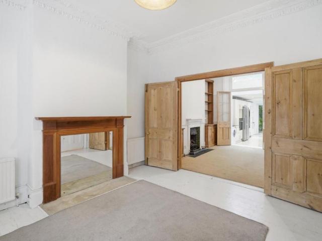 4 bedroom house to rent