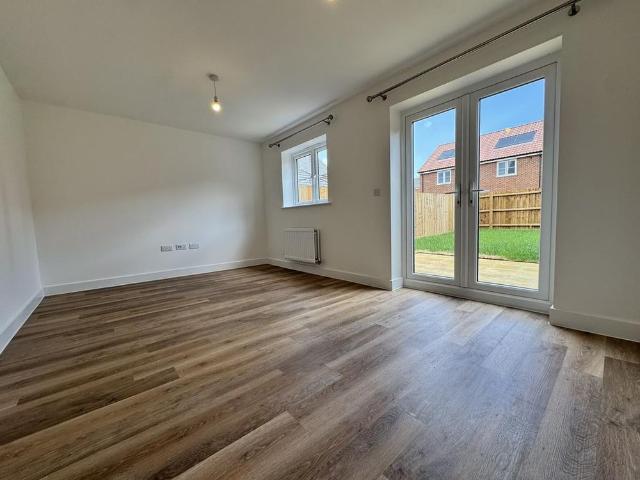 4 bedroom house to rent