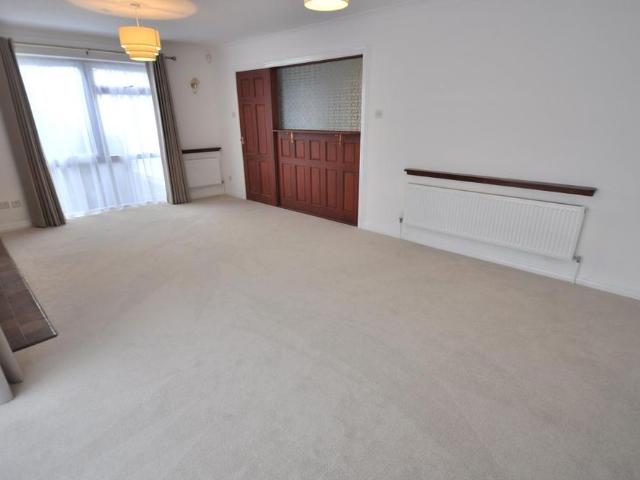 4 bedroom house to rent