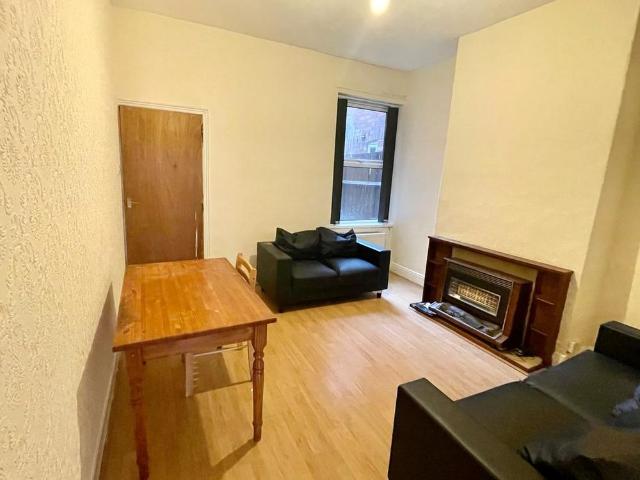 4 bedroom house to rent