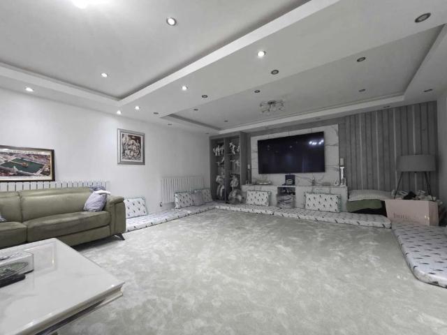 4 bedroom house to rent