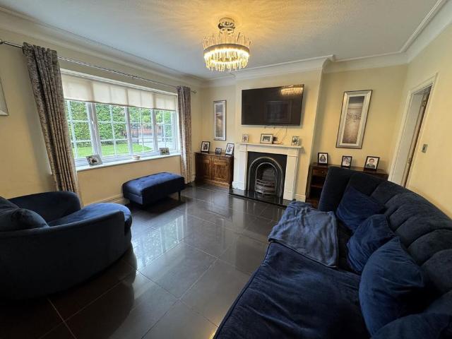 4 bedroom house to rent