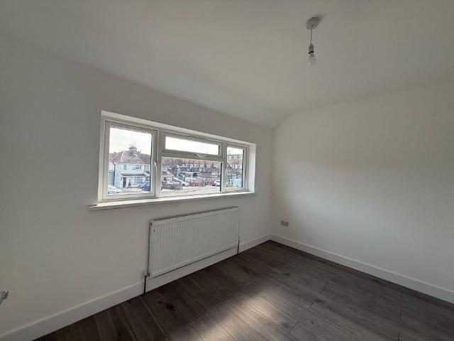 4 bedroom house to rent