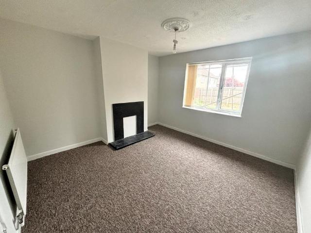 4 bedroom house to rent