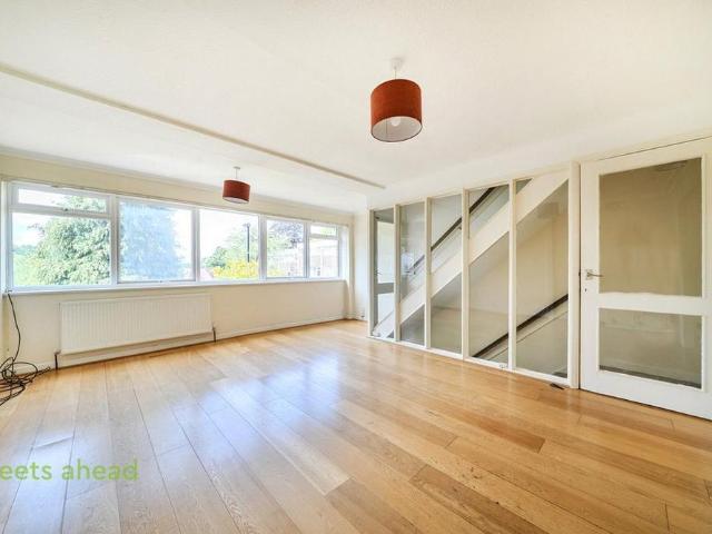 4 bedroom house to rent