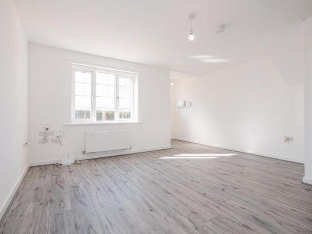 4 bedroom house to rent