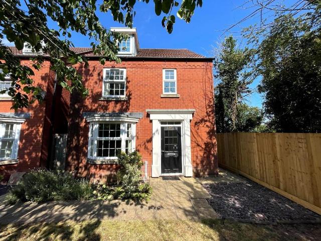 4 bedroom house to rent