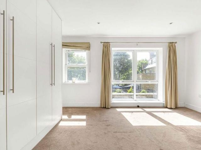 4 bedroom house to rent