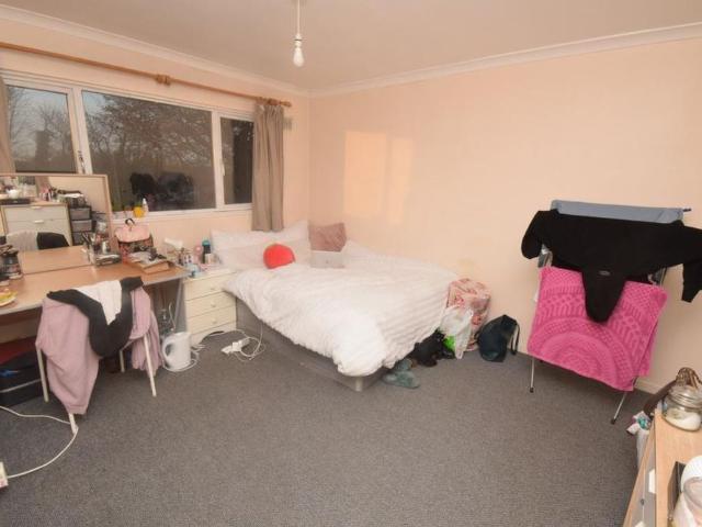 4 bedroom house to rent