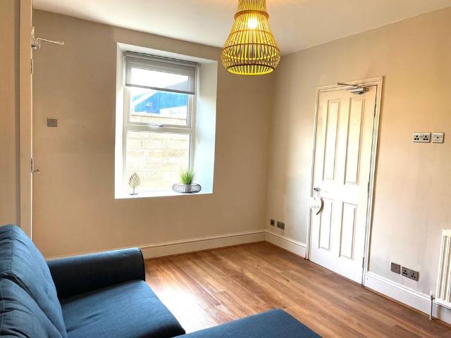 4 bedroom house to rent