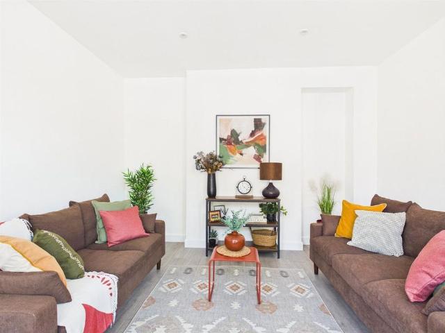 4 bedroom house to rent
